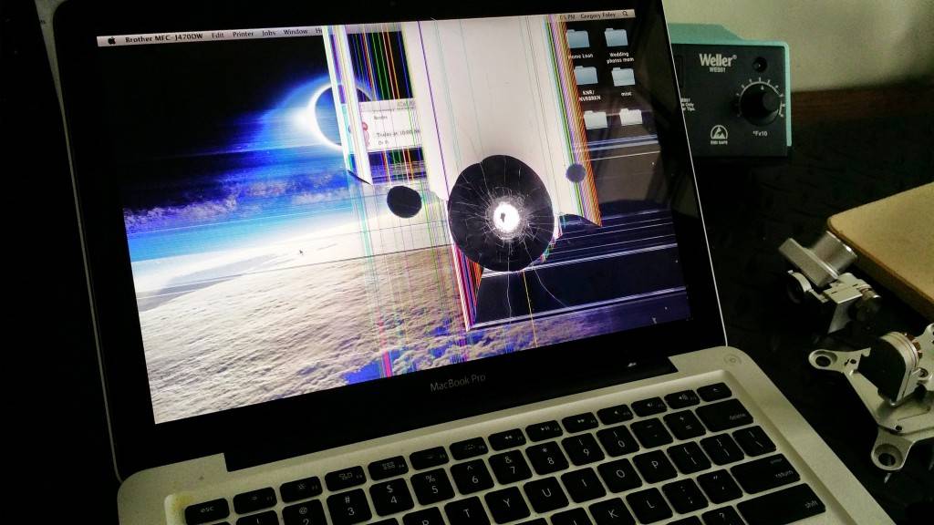 Repair Blog Macbook Fixing A Broken MacBook Pro Screen The Easy Way